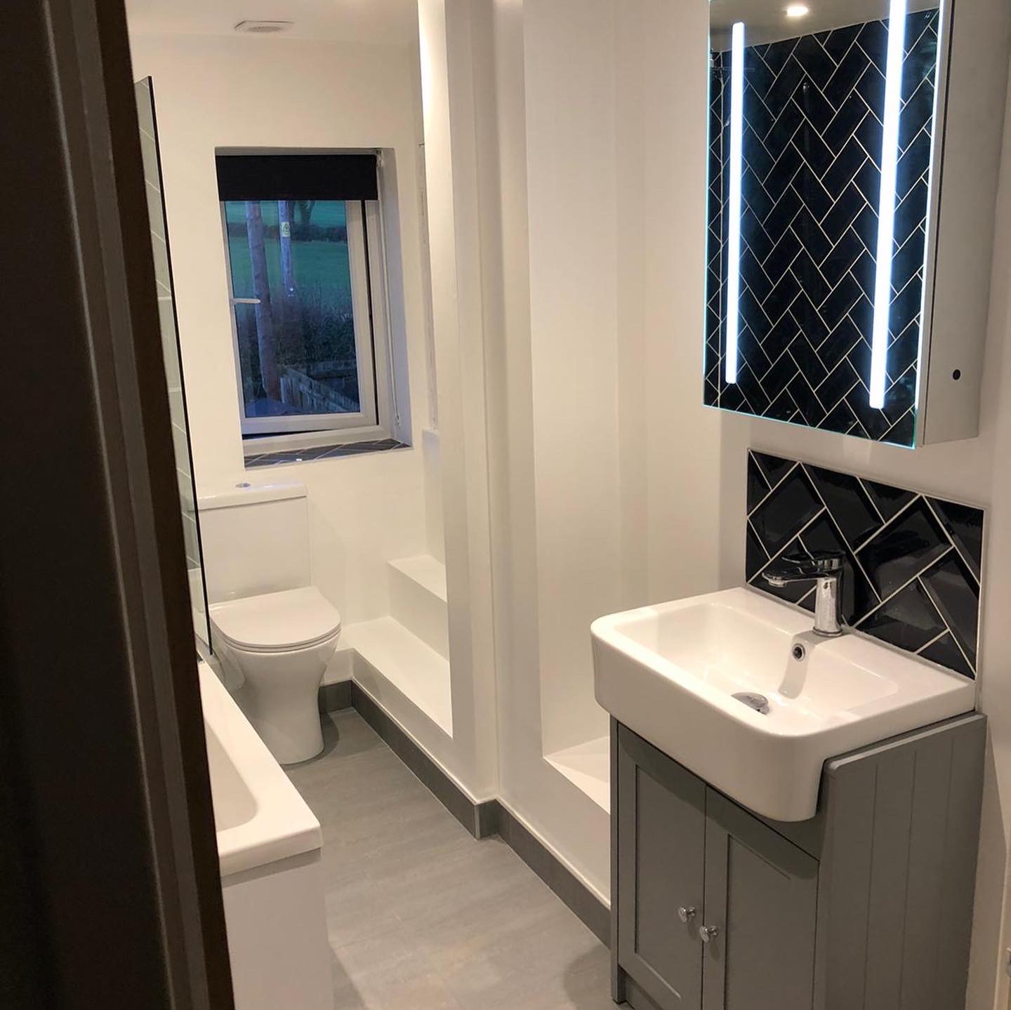 Home Refurbishments, Building Services, Kitchen & Bathroom Refurb